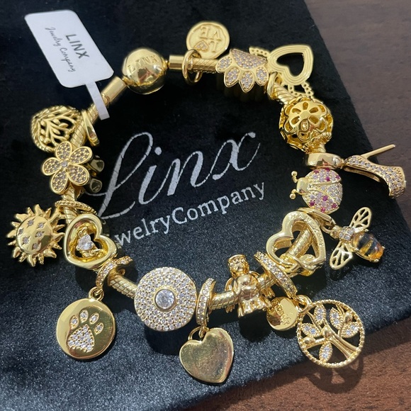 Linx | Jewelry | Linx Gold Snake Chain Bracelet With Gold And Cubic ...